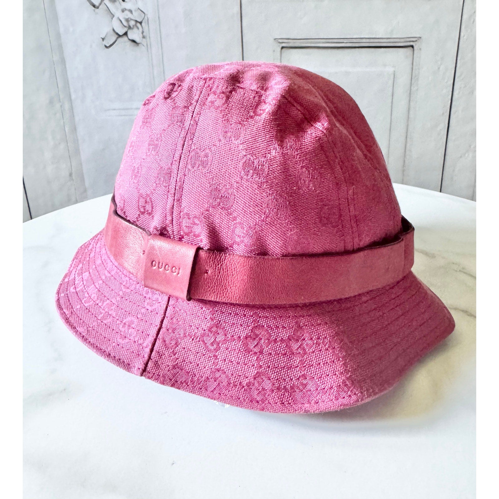 GUCCI Monogram Web Bucket Hat M – 2ndLove Luxury Boutique